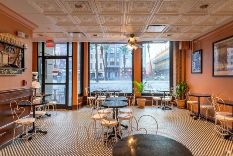 Cafe Beignet Canal | Cafe Beignet