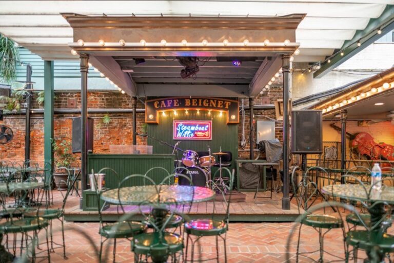 Cafe Beignet Bourbon | Cafe Beignet